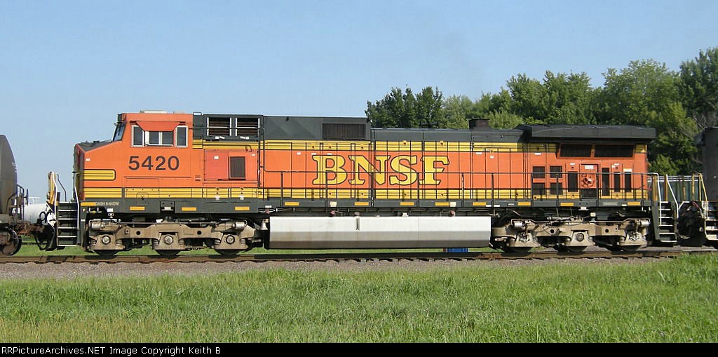 BNSF 5420